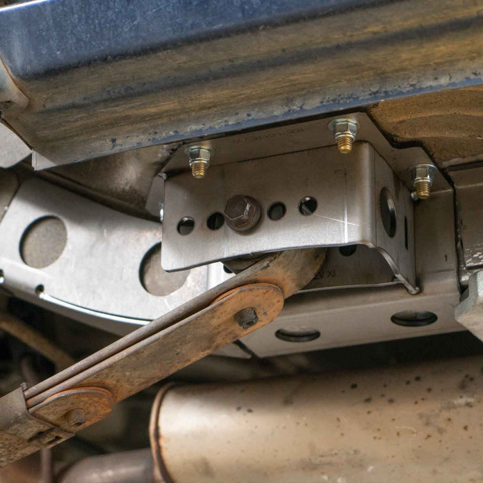 Spring & Shackle Hangers - Heavy-Duty Leaf Spring Suspension Mounts ...